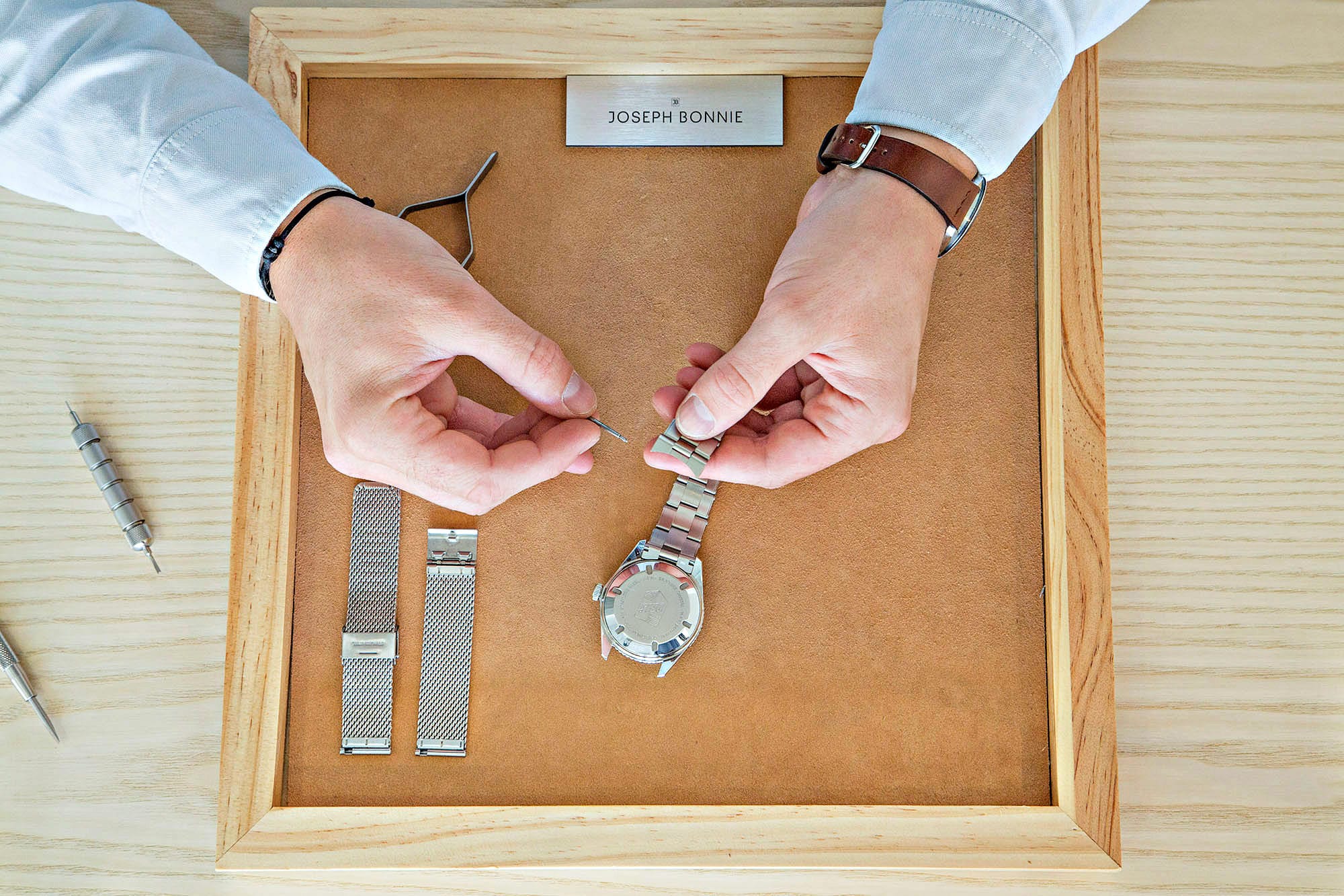 How to change your watchband : The steel bracelet