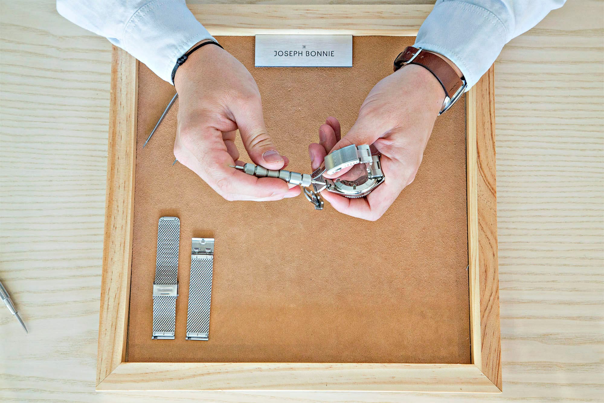 How to change your watchband : The steel bracelet