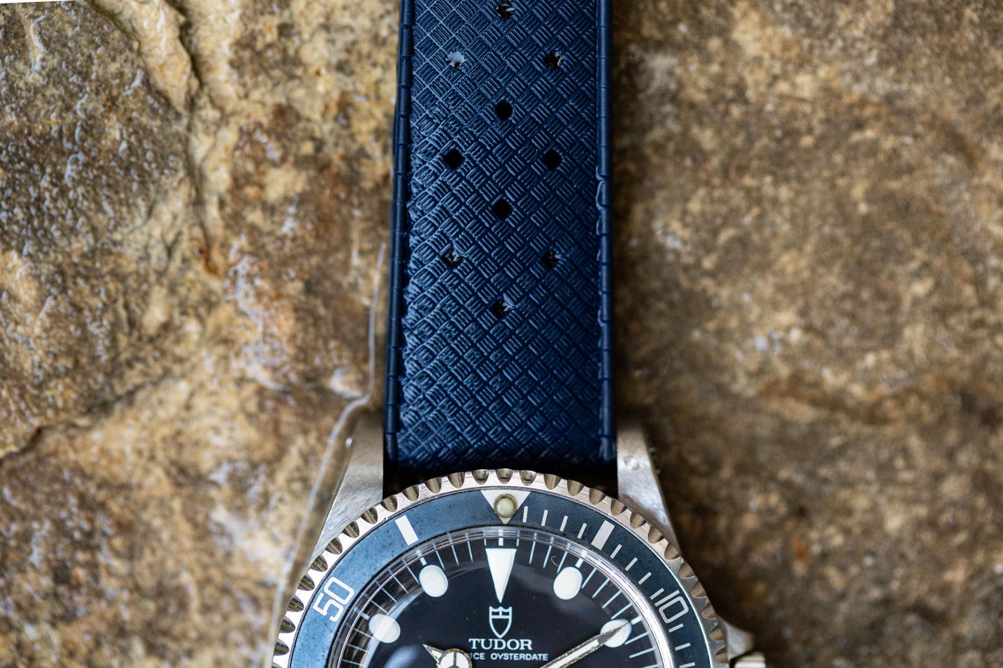 The Rubber watch strap renewed by JOSEPH BONNIE