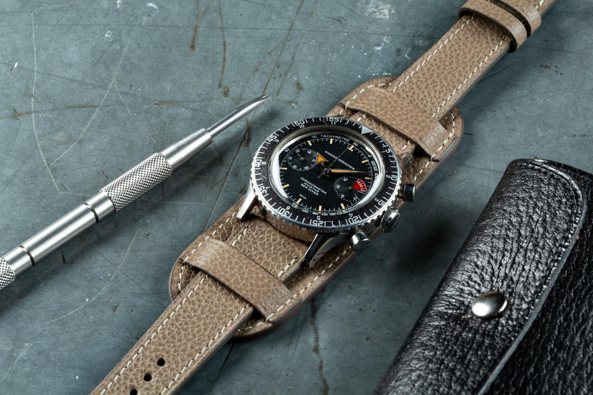 Bund Watch Strap - Taupe grained cowhide leather - Handmade in France